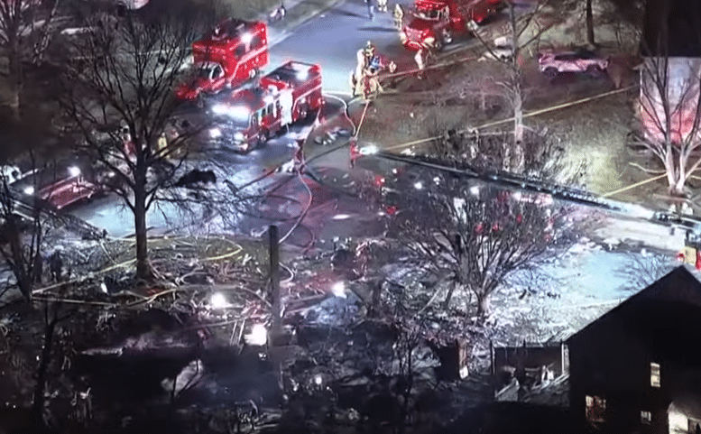 Firefighter dead, 13 injured in house explosion - Informing News