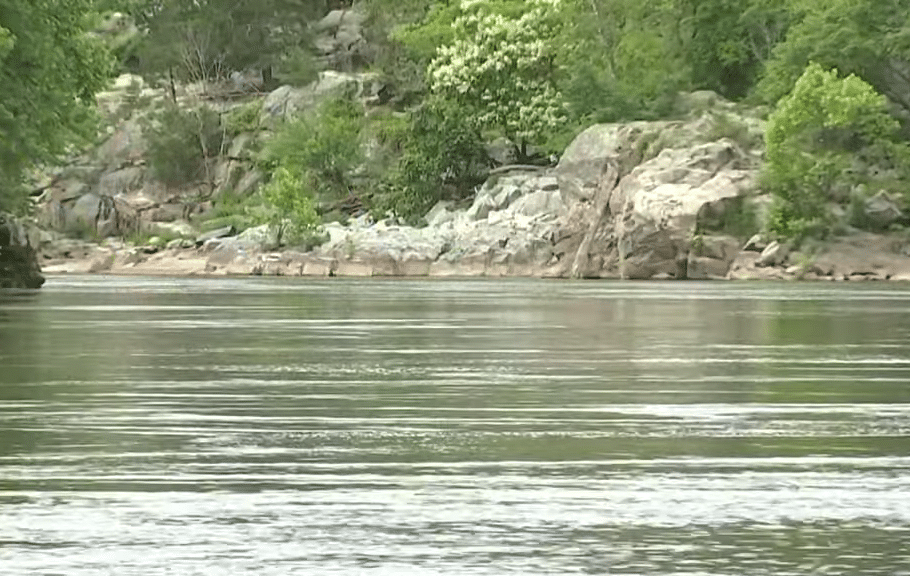 Missing swimmer's dead body found in river - Informing News